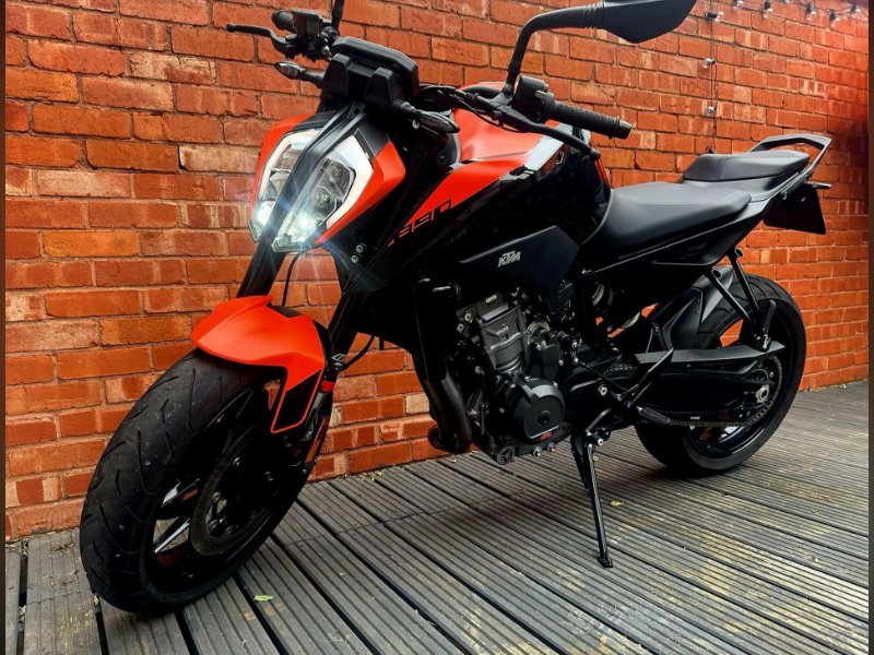 Used 2021 KTM 890 Duke 890 Euro 5 for sale in Chichester, West Sussex ...